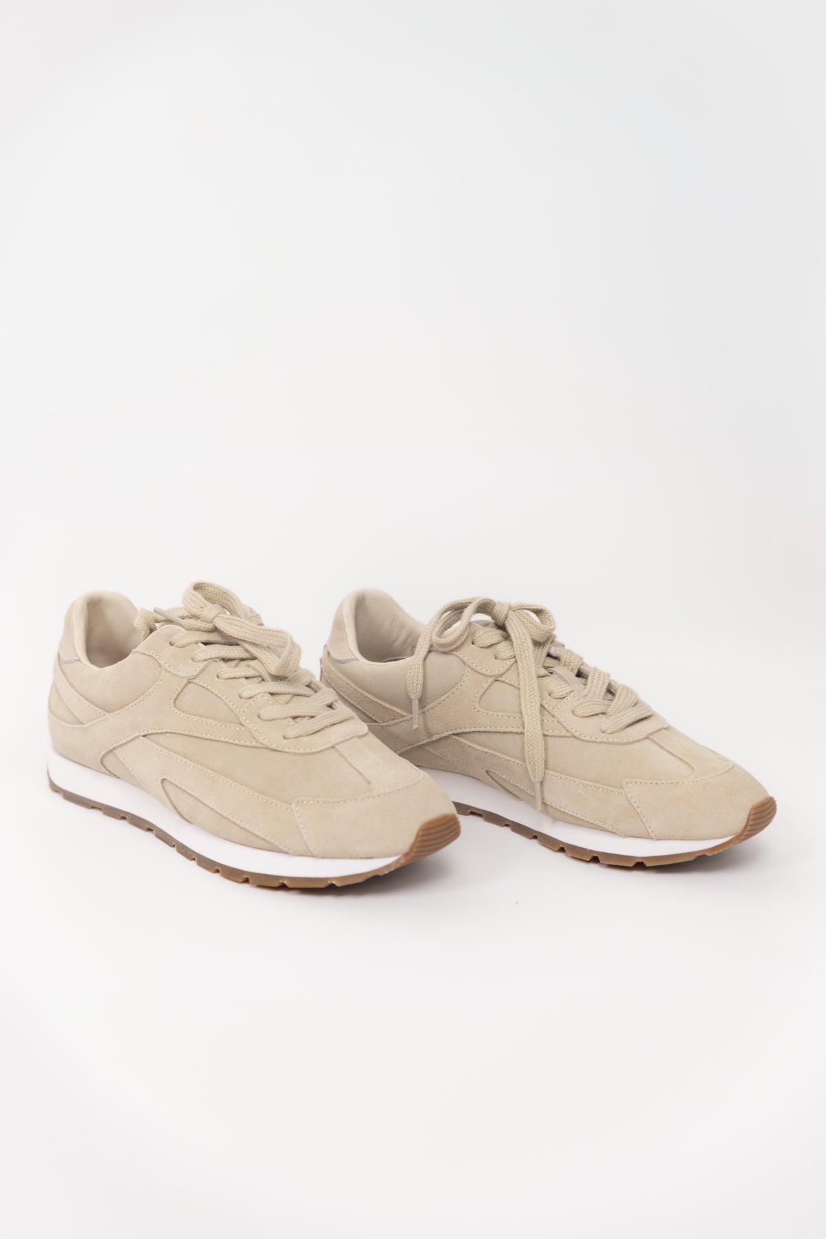 Anine Bing Juno Sneakers Sand Suede | cake